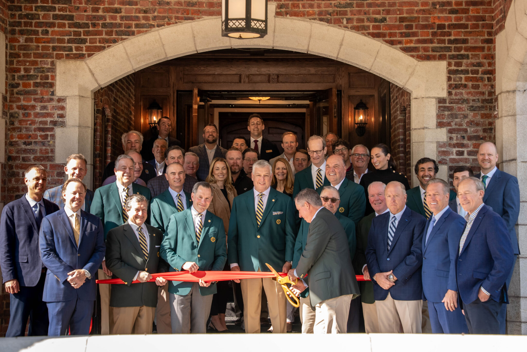 Oak Hill Country Club Celebrates Completion of Renovated Clubhouse - SWBR